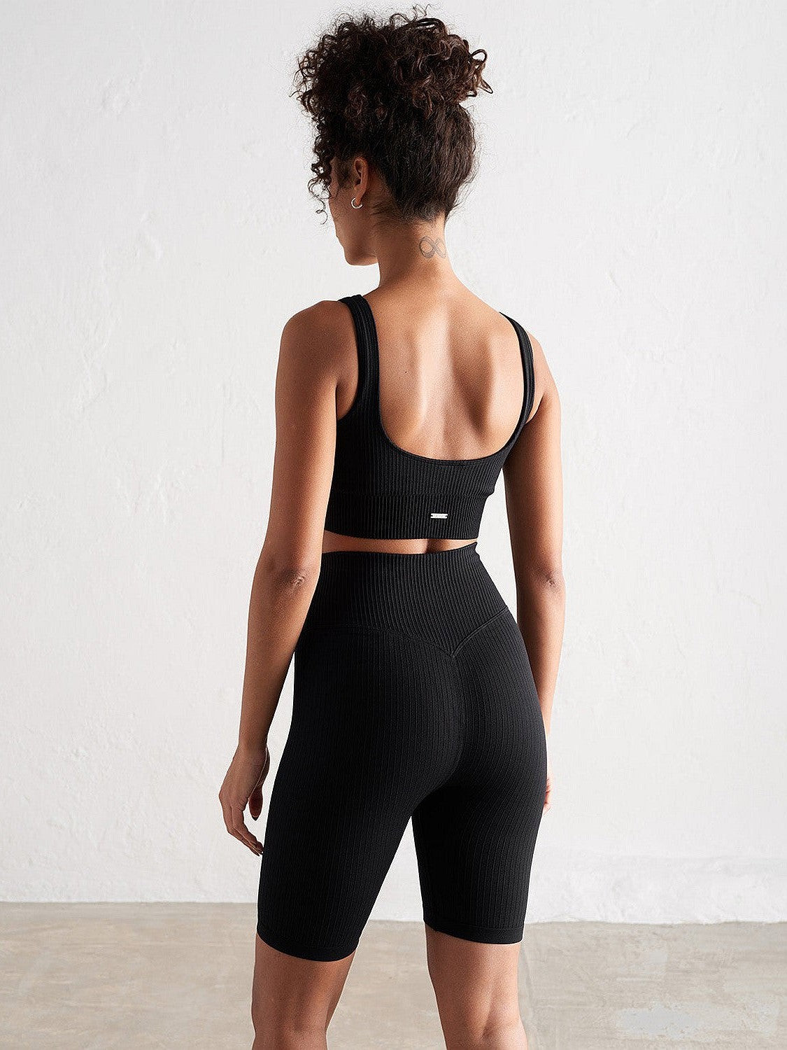 Aim'n | Clothing & Accessories | Stirling Women – STIRLINGWOMEN