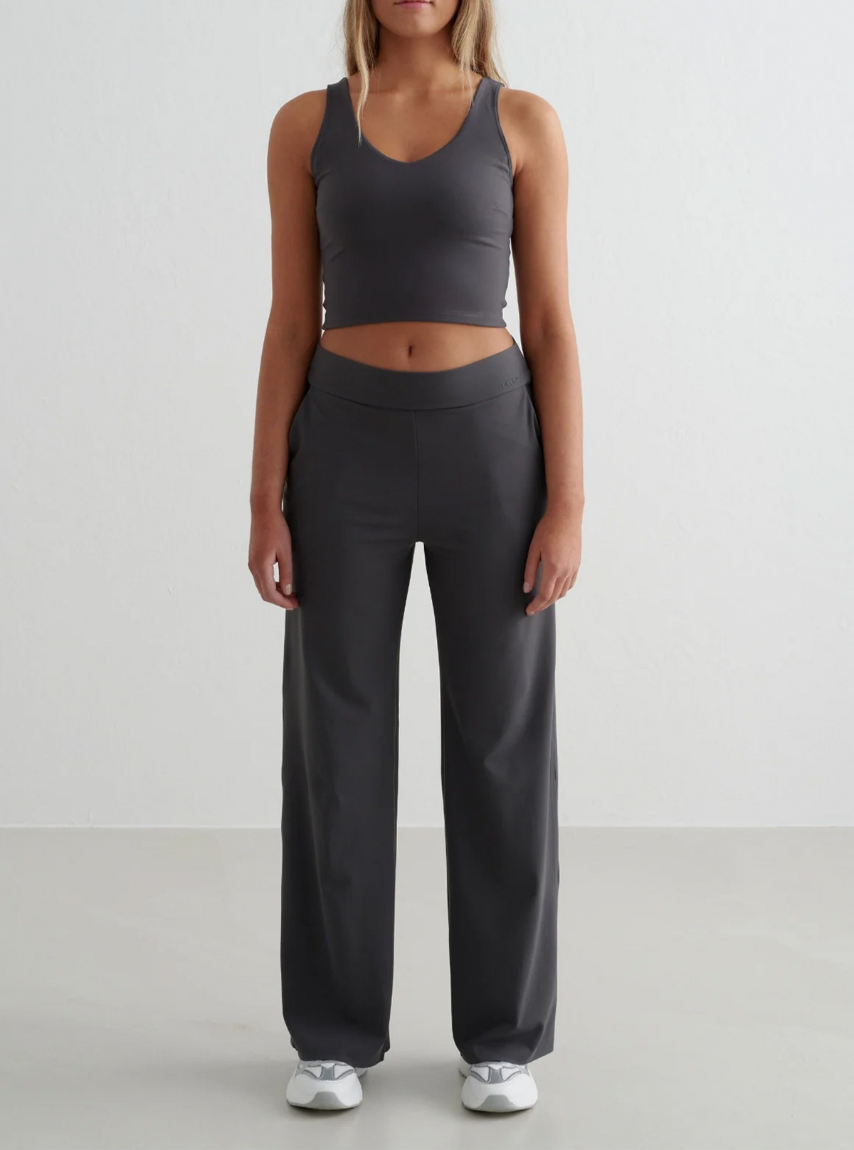 Aim'n Activewear for All Movement | Stirling Women – STIRLINGWOMEN